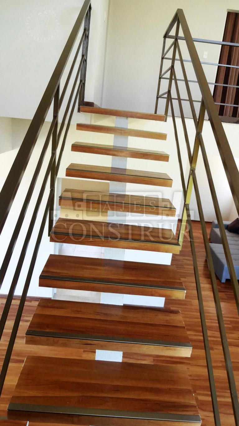 Escada-Reta-56 - Escadas & Lajes Construr